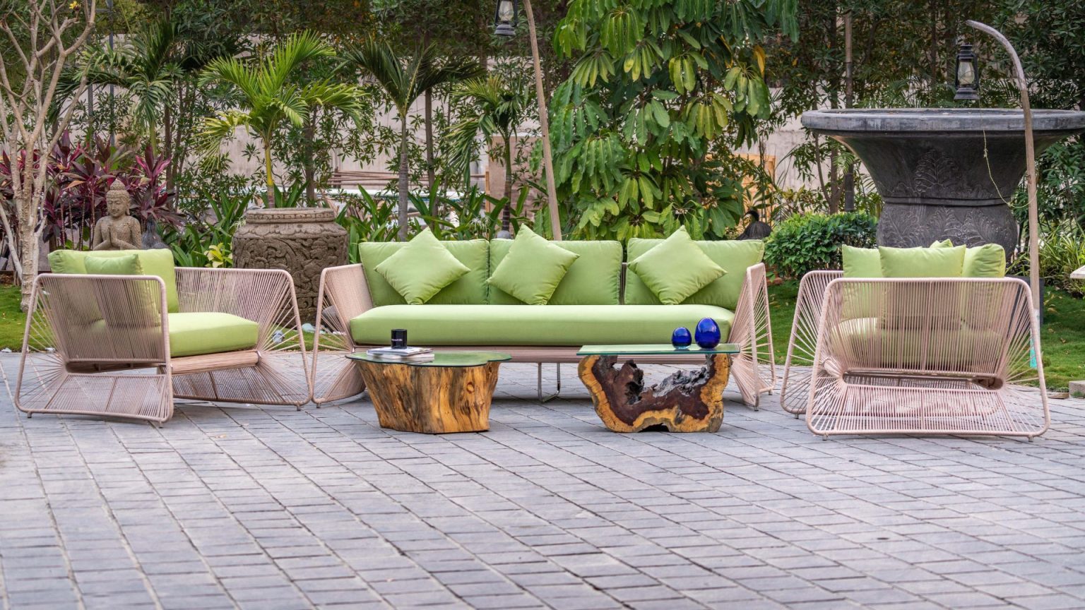 11 Tips On How to Protect Outdoor Furniture During All Season - DAB